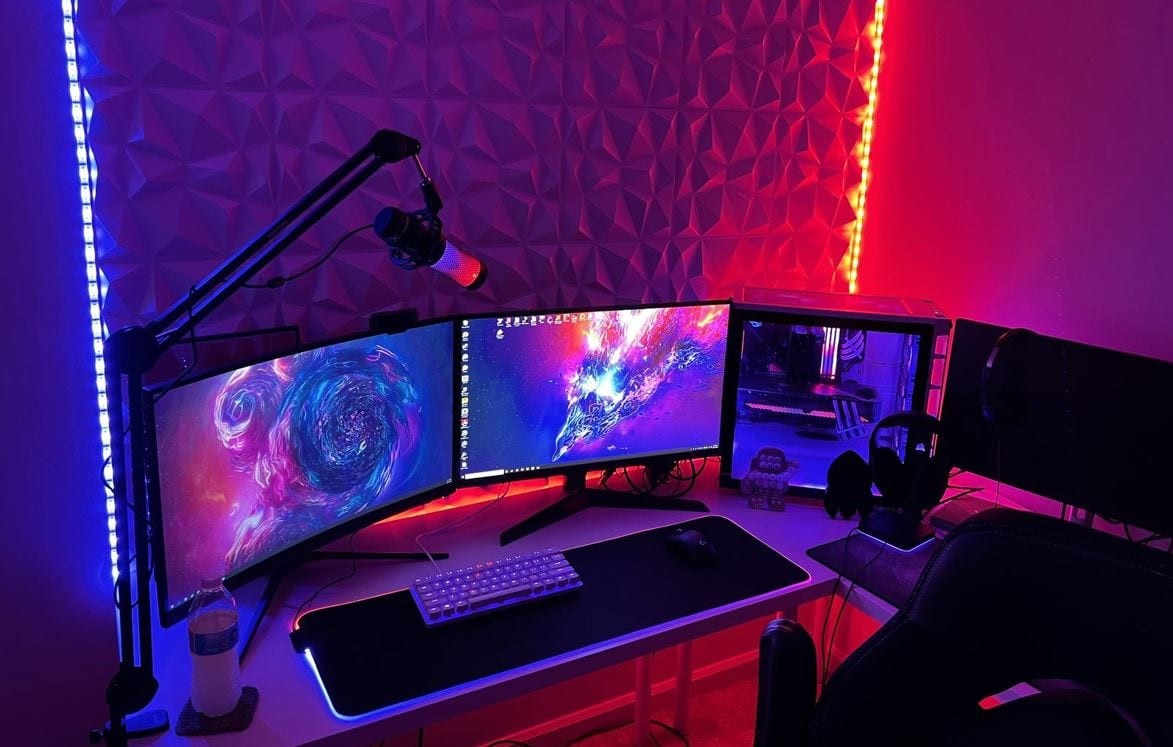 The Complete Guide to Setting Up a Dual Monitor Setup - TechMag